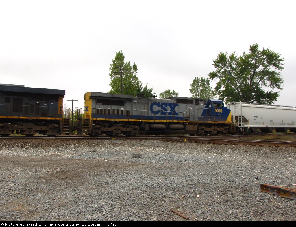 CSX 9018